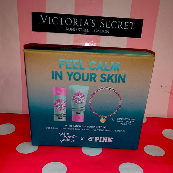 PINK Victoria's Secret | Bath & Body | New Vs Pink Coco Chill Body Sets ...